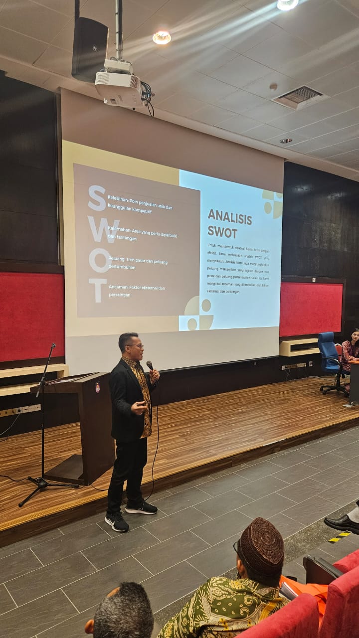 CEO Hopeland Camp Presentasi Konsep Pemberdayaan Desa Wisata Alam ...